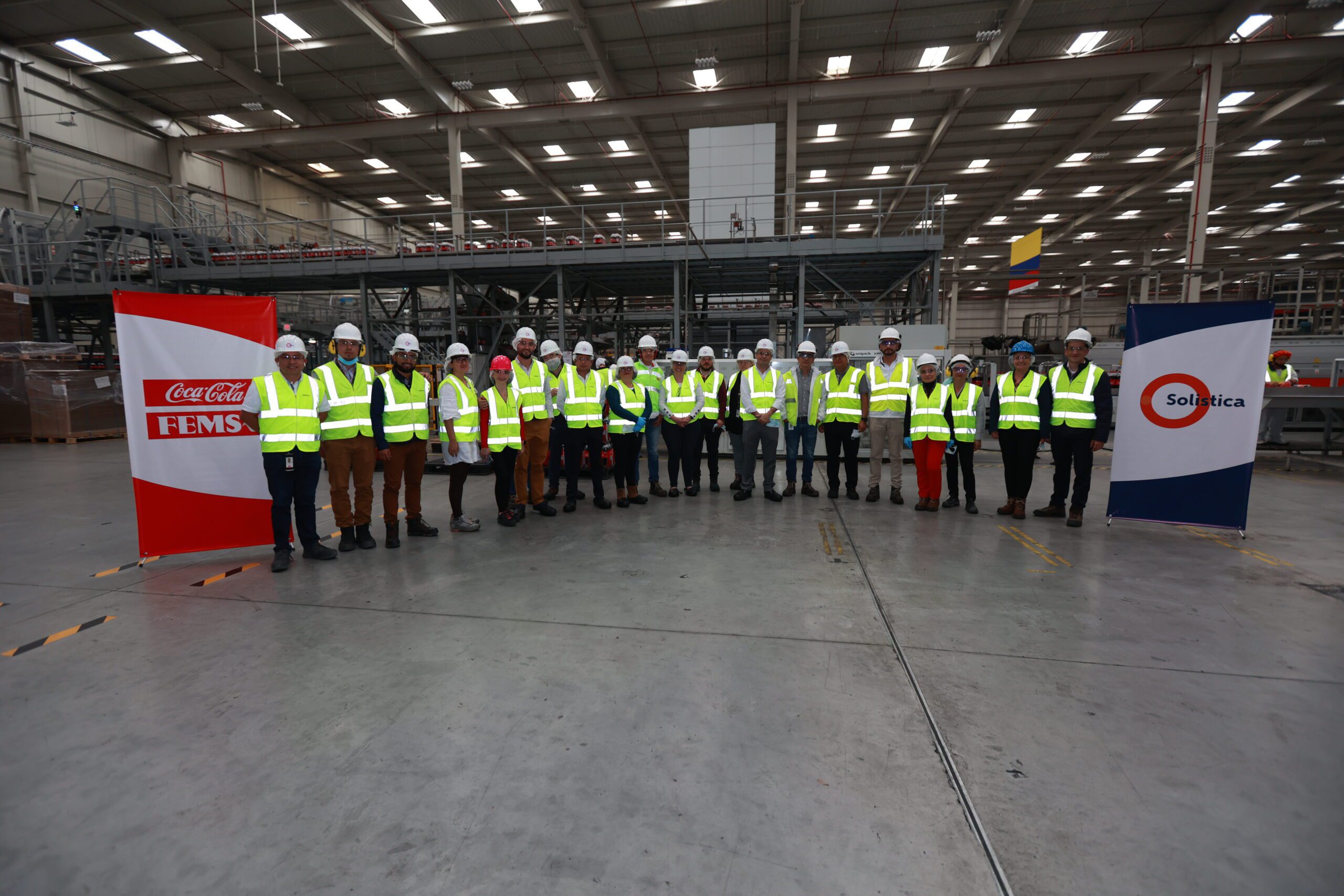 Coca-Cola FEMSA y Solistica revolucionan el empaque de productos Coca ...