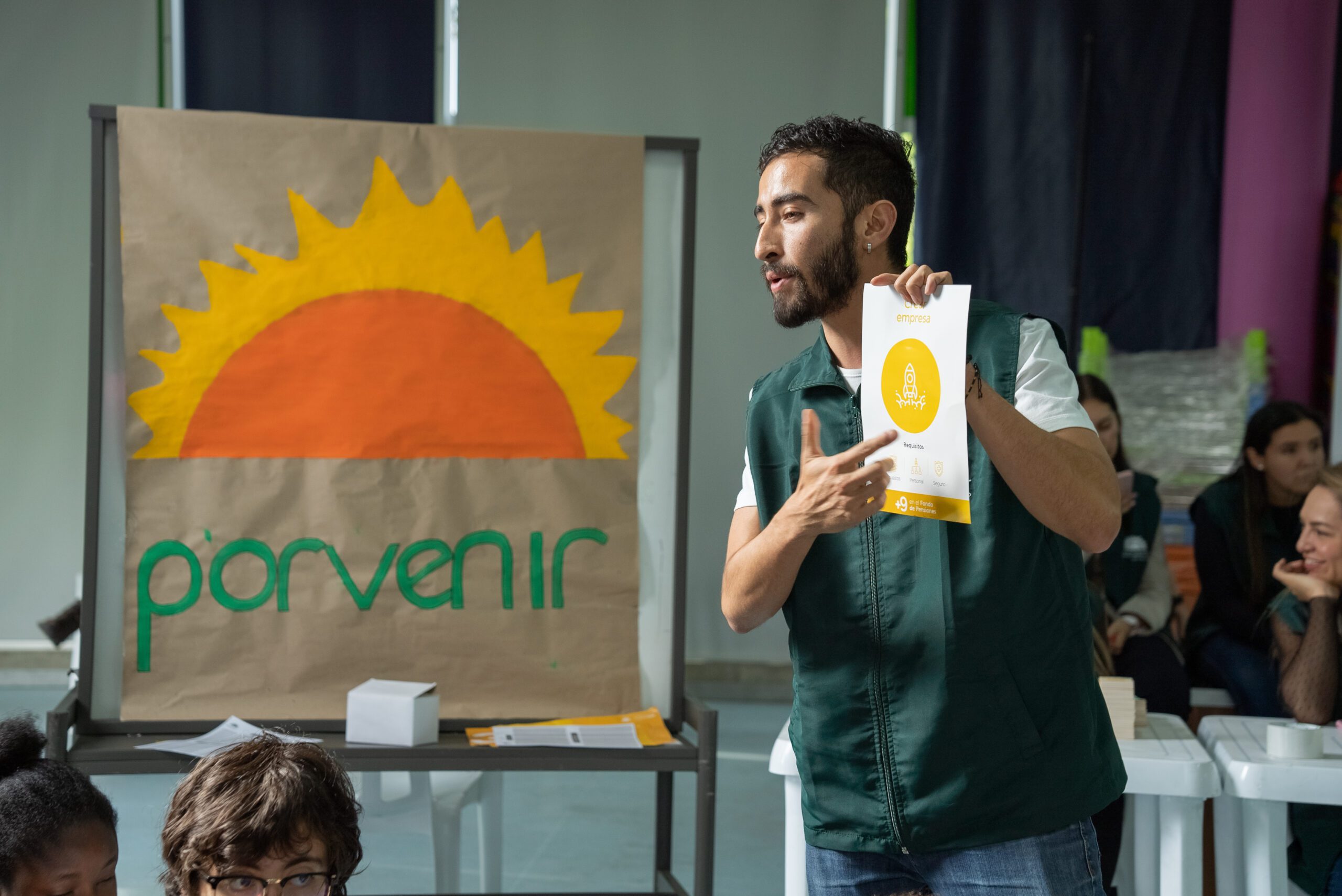 Conozca las estrategias de Porvenir para llevar la educación financiera ...