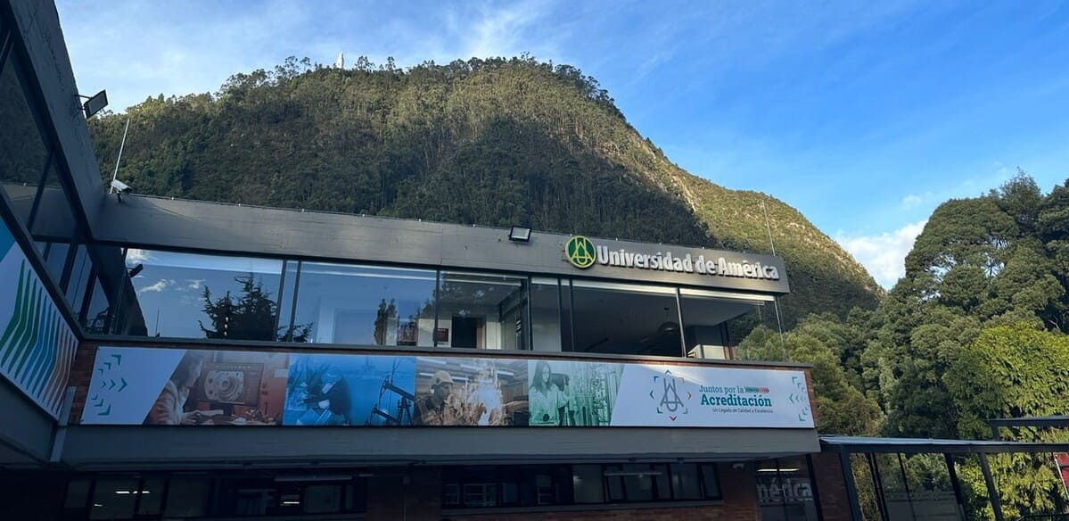 La Universidad de América destaca en las Pruebas Saber Pro 2025 ...